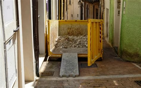 Skip Bin Hire In Banyo Take Away Bins