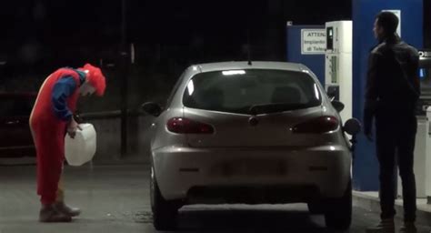 Killer Clown Scare Prank
