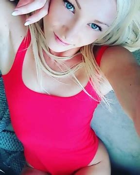 Chloe Devine Boobpedia Encyclopedia Of Big Boobs