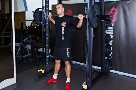 Smith Machine Squat Musqle