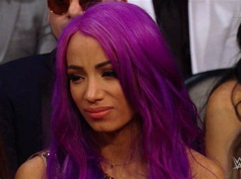 Stop Liking That Nasty St Twitter Erupts After Wwe Hall Of