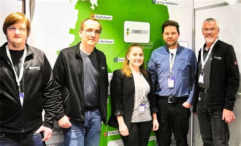 Teamwork Auf Der 🚜 Agritechnica 2023 Der Weltleitmesse Für Landtechnik Wir Präsentieren