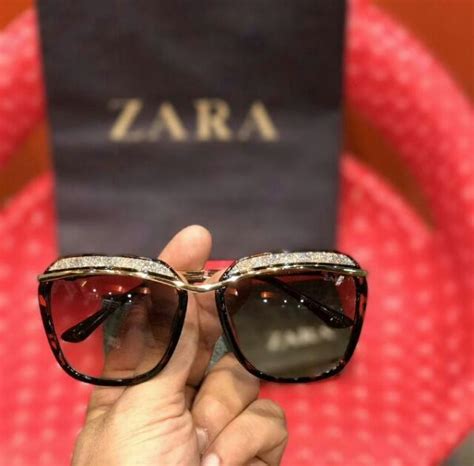 عینک زنانه Zara | آشنایی با انواع عینک‌های برند زارا | اپتیک پاسارگاد