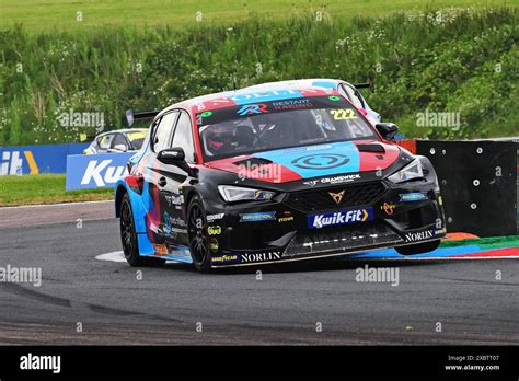 On Three Wheels Chris Smiley Cupra Leon Restart Racing BTCC