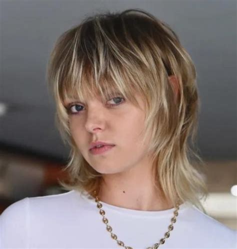 Inspirasi Gaya Rambut Wolf Cut Pendek Tampilan Makin Kece Okezone Lifestyle