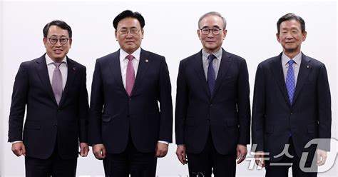 이통3사 통합요금제 출시에 긴장하는 알뜰폰 업계