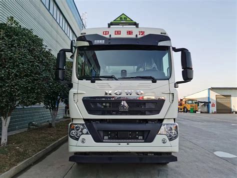 国六重汽豪沃前四后八25 5方油罐车 油罐车
