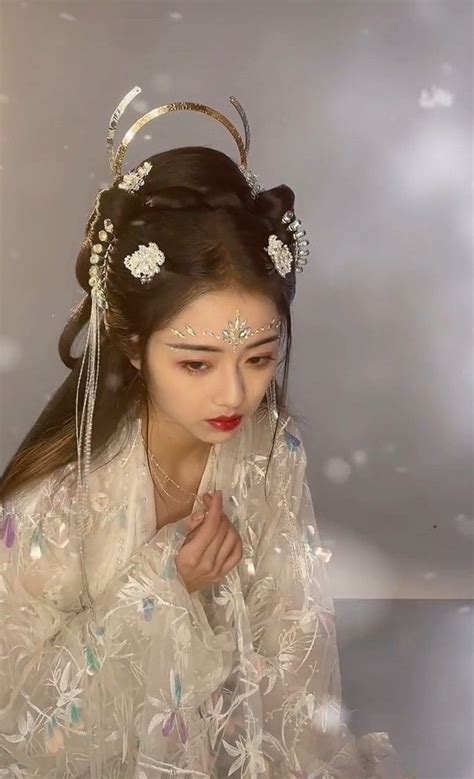Hot Girls Crown Jewelry Cosplay Anime Beauty Fashion Moda