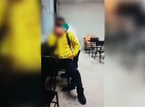 Hace llave a su compañero y no será expulsado de la escuela Cafe