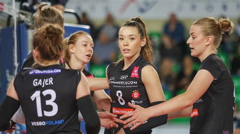 Siatkówka Tauron Liga Wyniki i skróty meczów 2 kolejki WIDEO