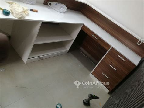 Meubles Comptoir En Bois Neufs Et Occasions Au Togo CoinAfrique Togo