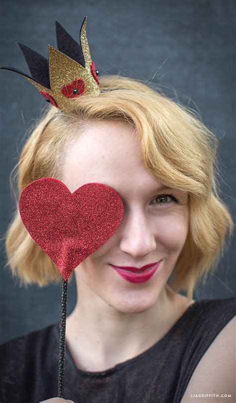 Queen Of Hearts Crown Diy Simple Diy Fixes