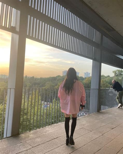 Celine R Offlinetvgirls