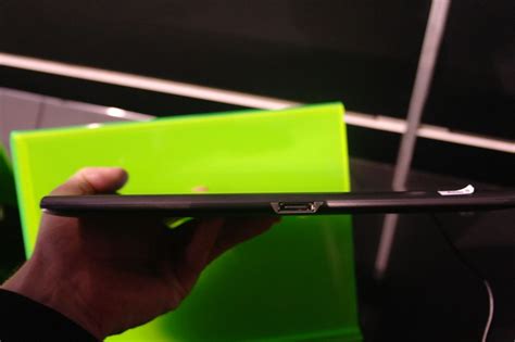 Ces Hands On Acers 10 Tablet Met Android Knoppen En Interfaces