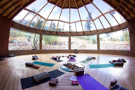 Geodesic Dome Homes Dome Structure Indoor Spa Healing Space Dome