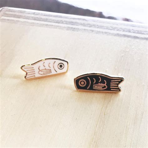 Ying Yang Enamel Pin Set Myplasticheart
