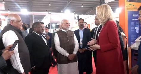 Pm Modi Inaugurates Vibrant Gujarat Global Trade Show 2024 In