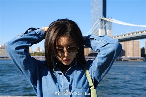 Lpl女主持人余霜分享照片：在海边，oceanside 直播吧