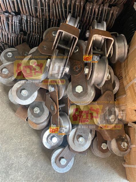 កង់ភ្លោះ1 2តឹក 26យួរ Kheng Huot Construction Materials