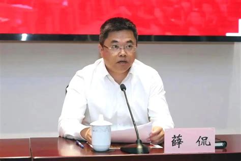 深入学习贯彻党的二十大精神 奋力谱写杨浦高质量发展新篇章｜杨浦区委中心组举行专题学习会