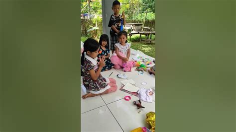lagi main sama teman teman 😄 - YouTube