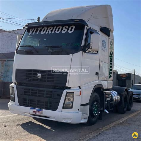 Caminhao Volvo FH12 380 usado à venda