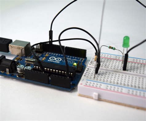 Electromagnetic Field Detector Using An Arduino Arduino