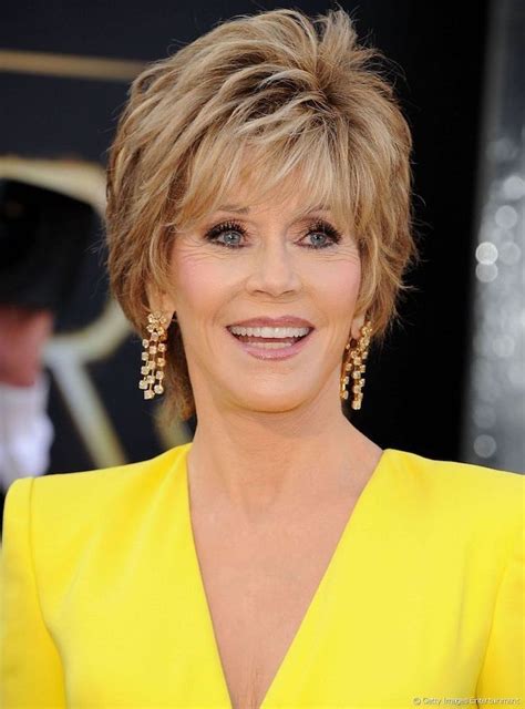 frisuren halblang für ältere frauen jane fonda hairstyle dunkelblonde