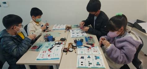 231111 리모컨 조종 로봇 만들기 갤러리 거제메이커센터