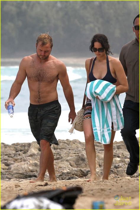 Jennifer Lawrence Bikini After Thanksgiving In Hawaii Photo 512068