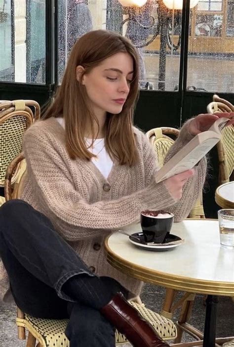 Pin De Rovimaka En одежда Outfits Casuales Moda Parisina Moda Francesa