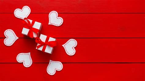 Fondos de Pantalla Coraz Rojo el Día de San Valentín Amor Regalo