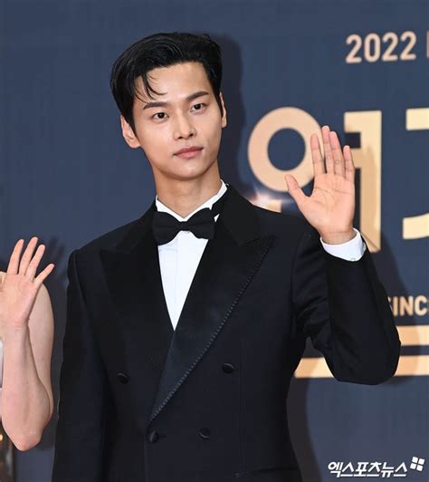 차학연 날카로운 눈빛[엑s Hd포토] 네이트 연예