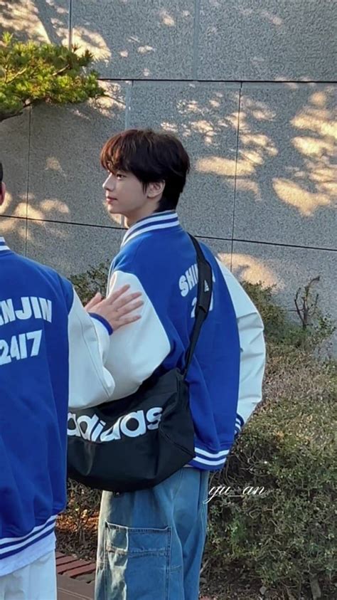 현재 실물 느낌 난다는 투어스 신유 외모  인스티즈 Instiz 이슈 카테고리