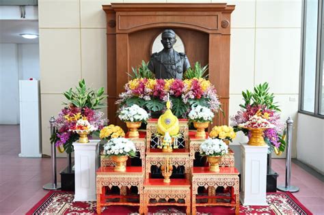 ภาพข่าวกิจกรรม วันที่ 26 กุมภาพันธ์ 2568 นายสาธิต ปานขำ เลขานุการกรมส่งเสริมสหกรณ์ ร่วมวางพาน