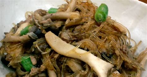 基本からアレンジまで！思わずつくりたくなる「ひき肉 春雨 炒めもの まいたけ」のレシピ集 クックパッド