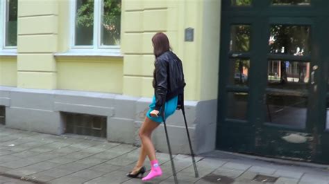 Svea 1 Slc Crutching Around Barefoot With A Slc 7 Swecrutch
