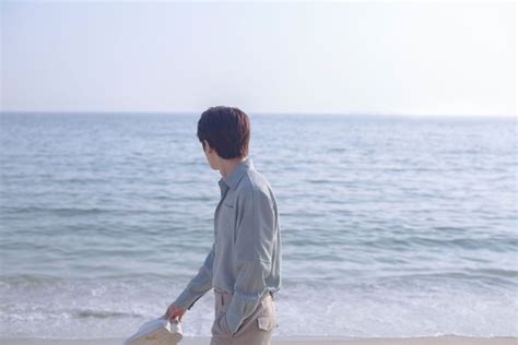 ปกพนโดย MJ ใน Bb Zhang