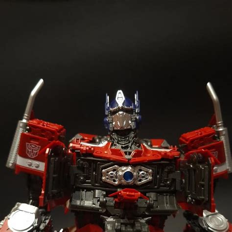 Yolopark Optimus Prime Model Kit R Transformers