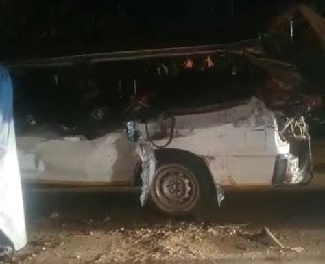 مصرع طالبة وإصابة 5 مواطنين في تصادم بالبحيرة