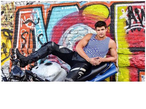 Ivan Kirichenkos Photo Portfolio 4 Albums And 28 Photos Model Mayhem