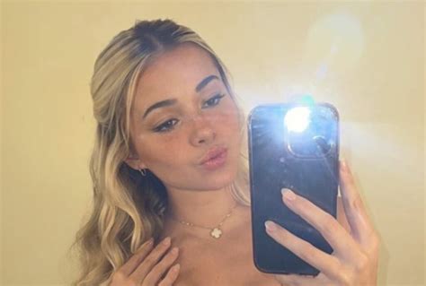 Lsu Gymnast Olivia Dunne Shows Off Booty At Yankees Game Blacksportsonline