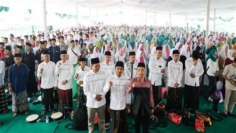Ribuan Santri Tasikmalaya Galar Doa Bersama Untuk Negeri Dan Ganjar Pranowo
