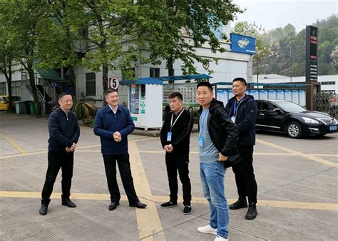 集团公司总经理薛和有到汽校检查指导工作 丽汽集团汽车技术学校