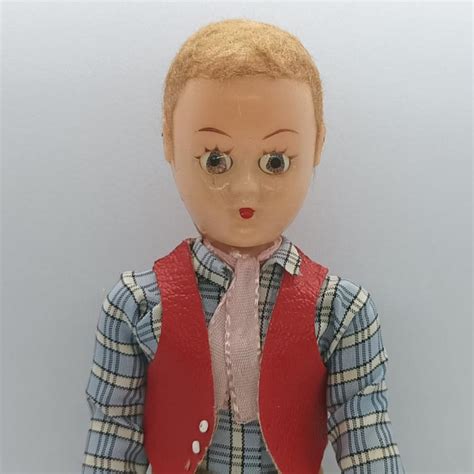 Лялька вінтаж — ціна 2000 грн у каталозі Ляльки Купити дитячі товари за доступною ціною на Шафі