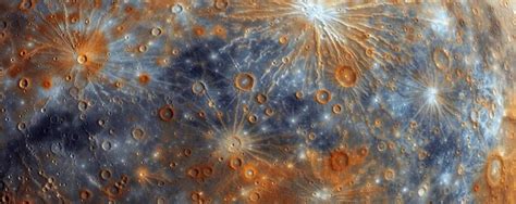 Mercurys Highdetail Surface Features Premium Ai Generated Image