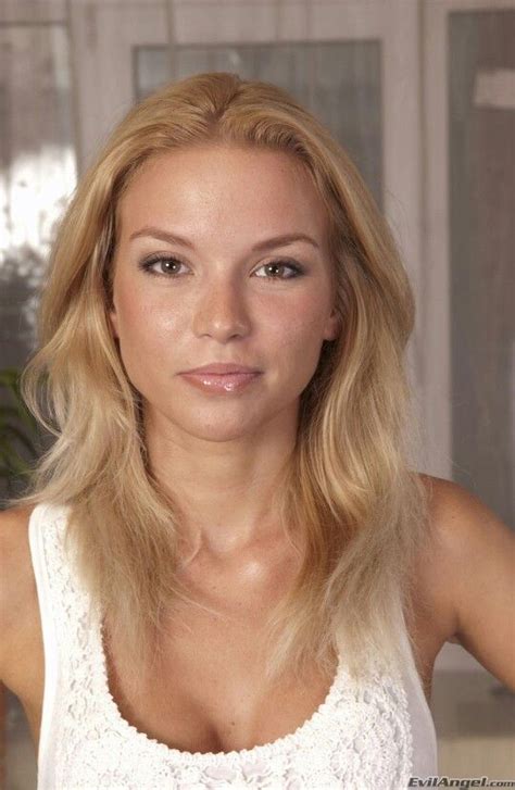 Summer Breeze Summer Breeze Guess Women