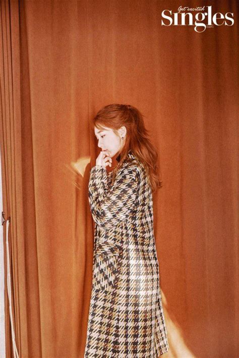 Yoo In Na Is A Winter Cutie In Vintage ‘singles Pictorial Koogle Tv