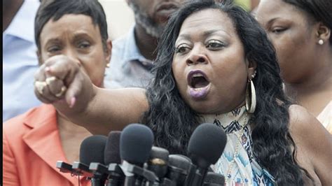 What Can We Do To Hold Police Accountable Huffpost