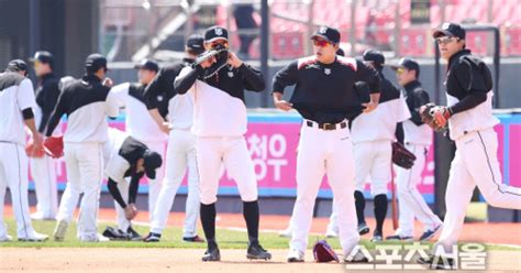 포토 Kt 강백호 오늘은 어떤 훈련을